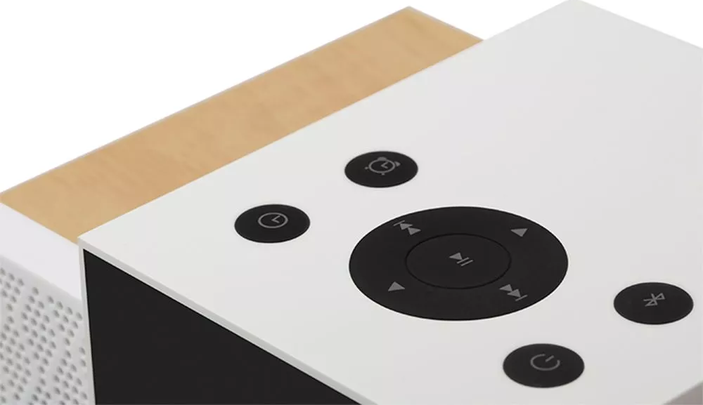 Портативная акустическая система Edifier MP260 Белая: купить по цене 4 ...