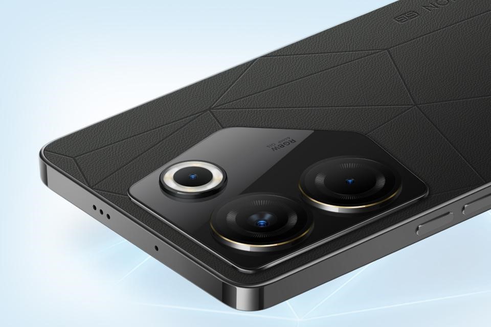 Смартфон TECNO CAMON 20 Pro 5G 8/256 Гб Черный небосвод: купить по цене ...